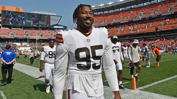 It's Good!: These NFL Players Are Superstars at Giving Back